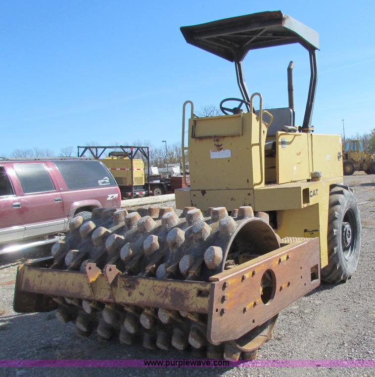 1991 Caterpillar CP-433B vibratory roller/packer in Bucyrus, KS | Item ...