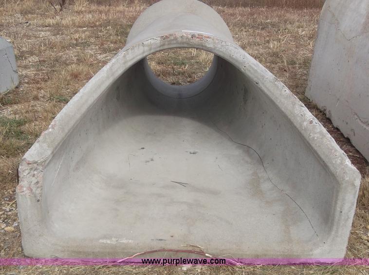 (2) concrete culvert outlets/inlets in Bucyrus, KS | Item G9109 sold | Purple Wave