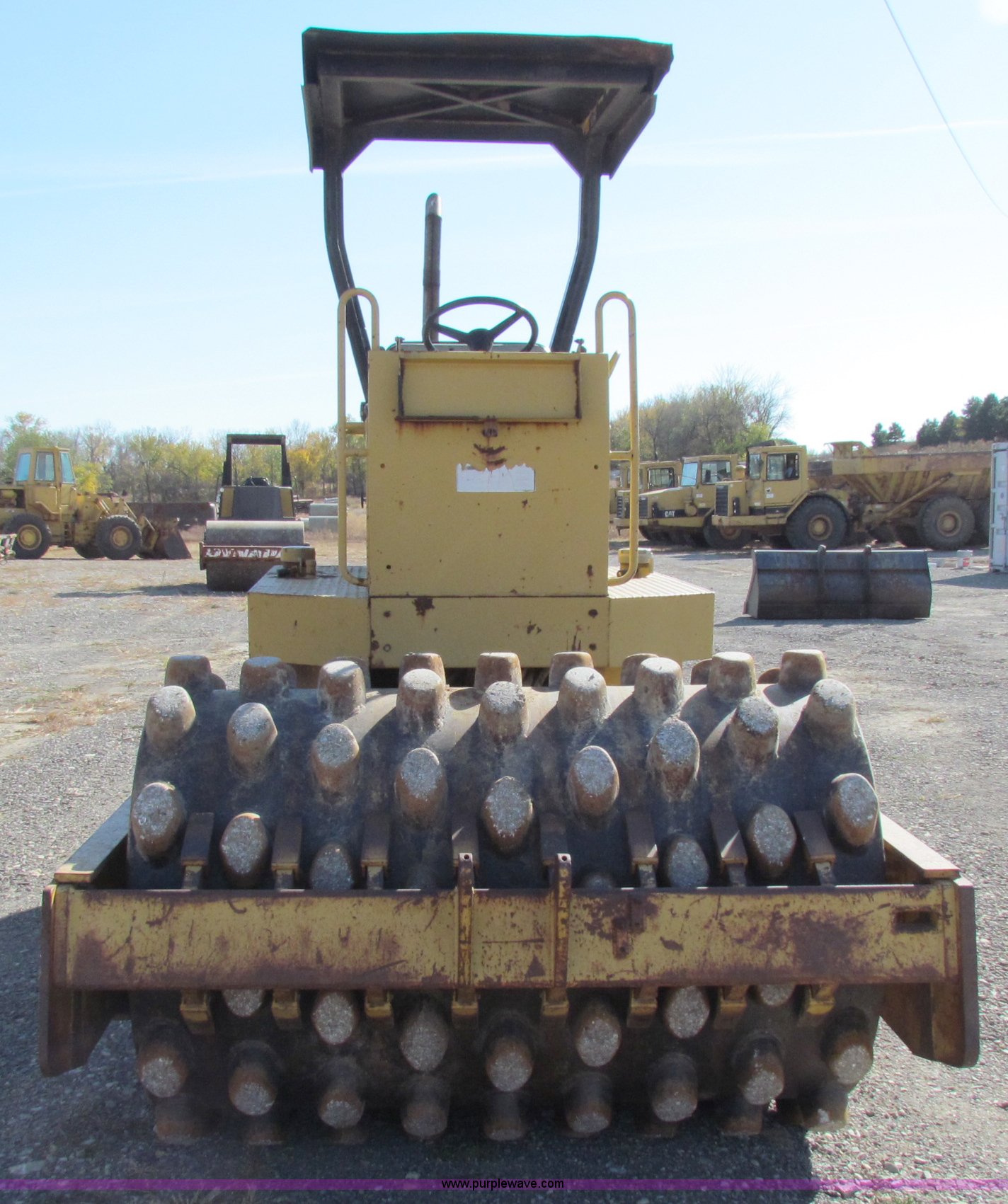 1991 Caterpillar CP-433B vibratory roller/packer in Bucyrus, KS | Item ...