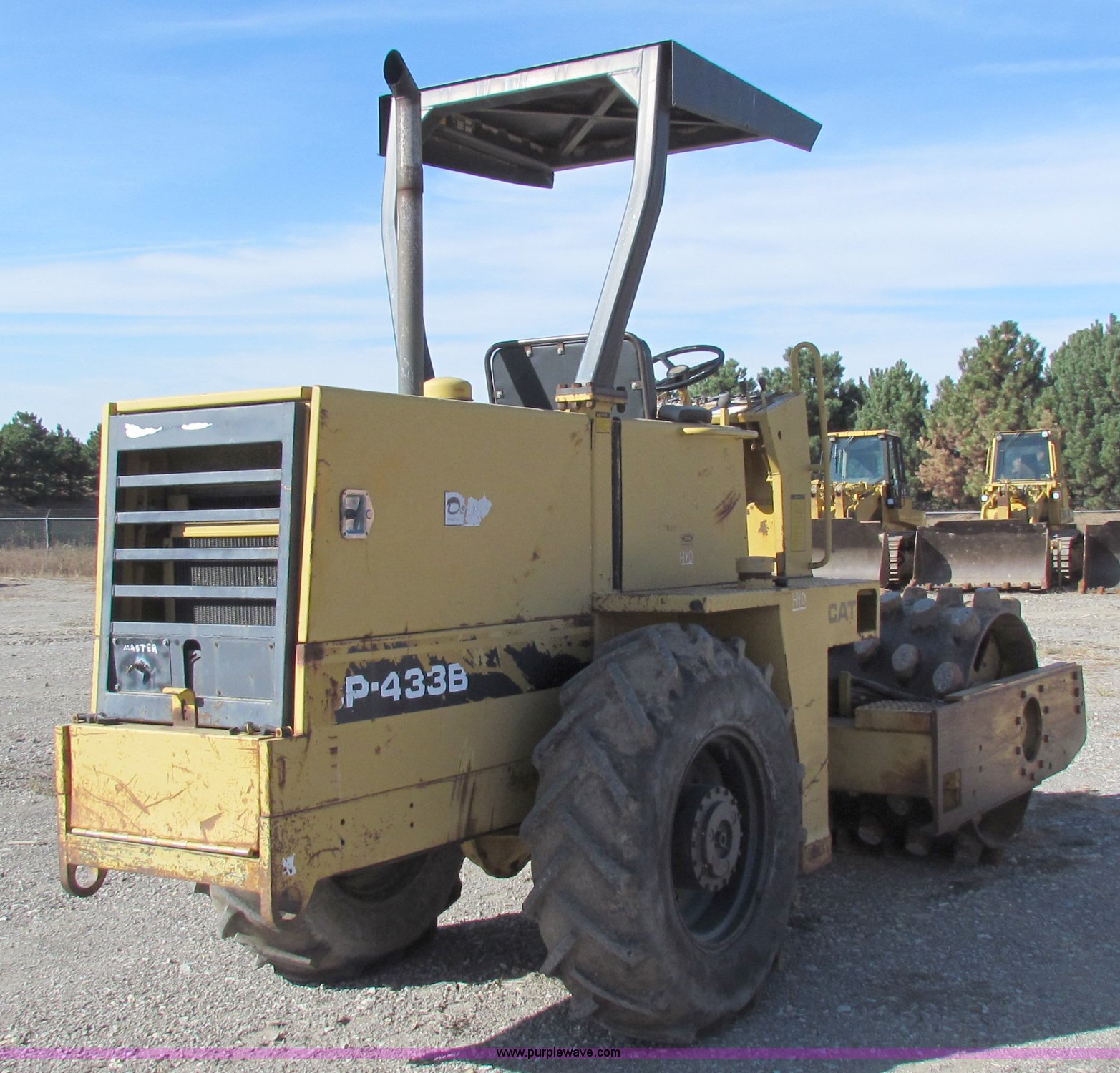 1991 Caterpillar CP-433B vibratory roller/packer in Bucyrus, KS | Item ...