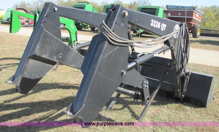 Bush Hog 3226 QT loader in Baldwin City, KS | Item C9551 sold | Purple Wave