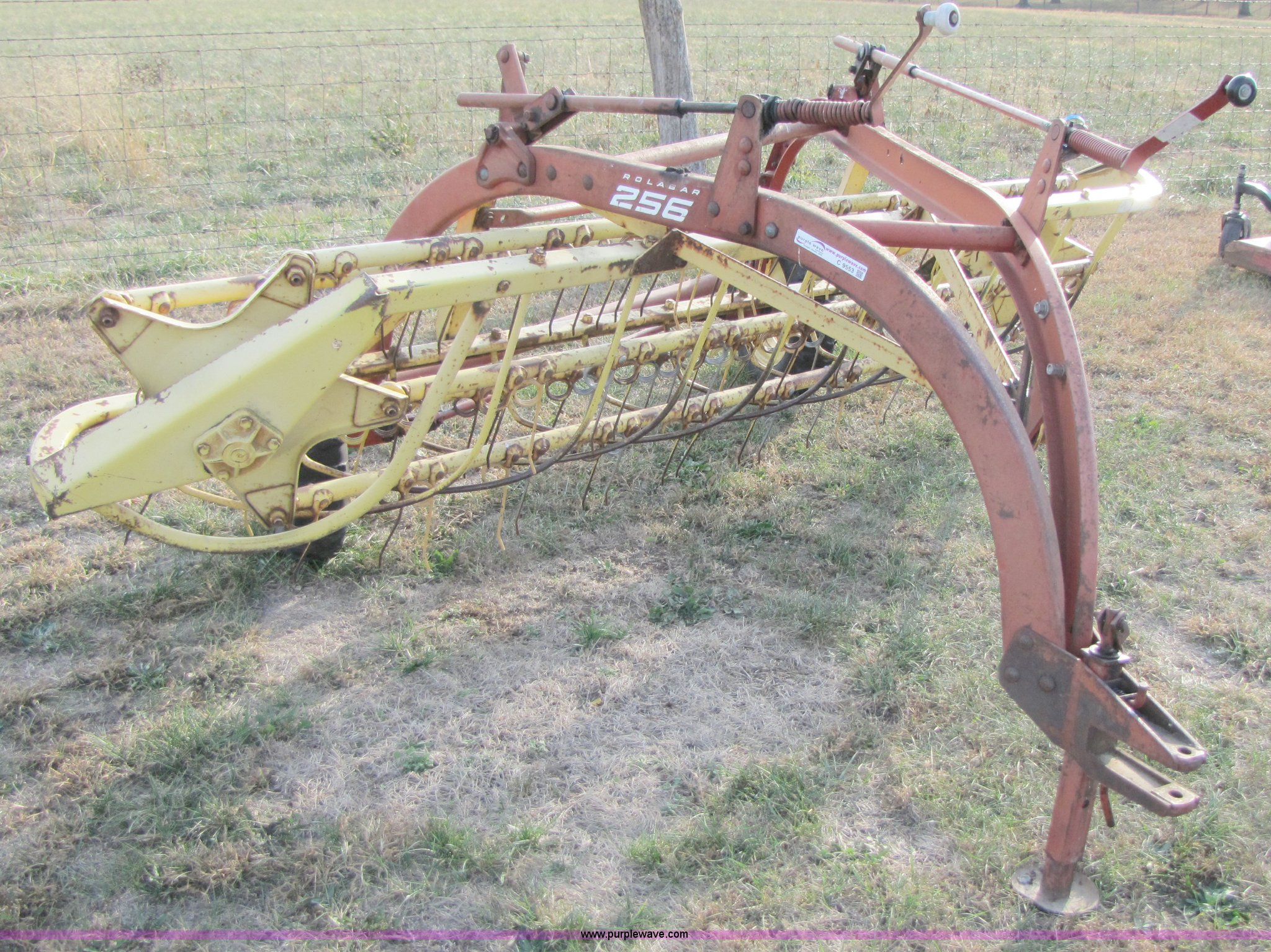 New Holland 256 side delivery basket rake in Clinton, MO | Item C9553 ...