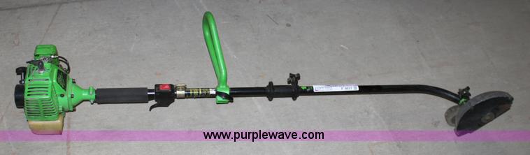 The Green Machine 2810 edger in Wichita, KS | Item F9931 sold | Purple Wave