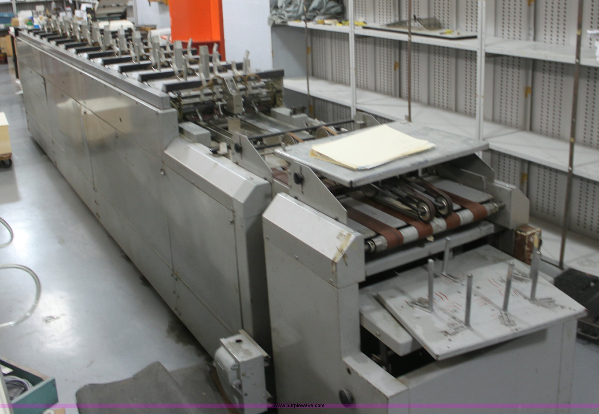 Didde-Glaser gather-all collating machine in Emporia, KS | Item 6418 ...