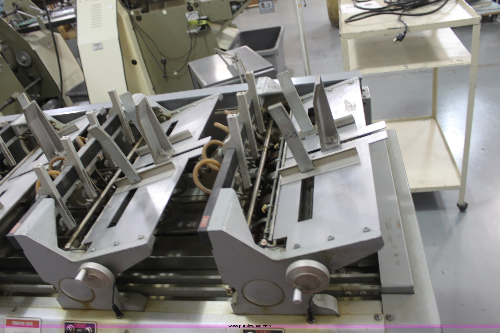 Didde-Glaser gather-all collating machine in Emporia, KS | Item 6418 ...