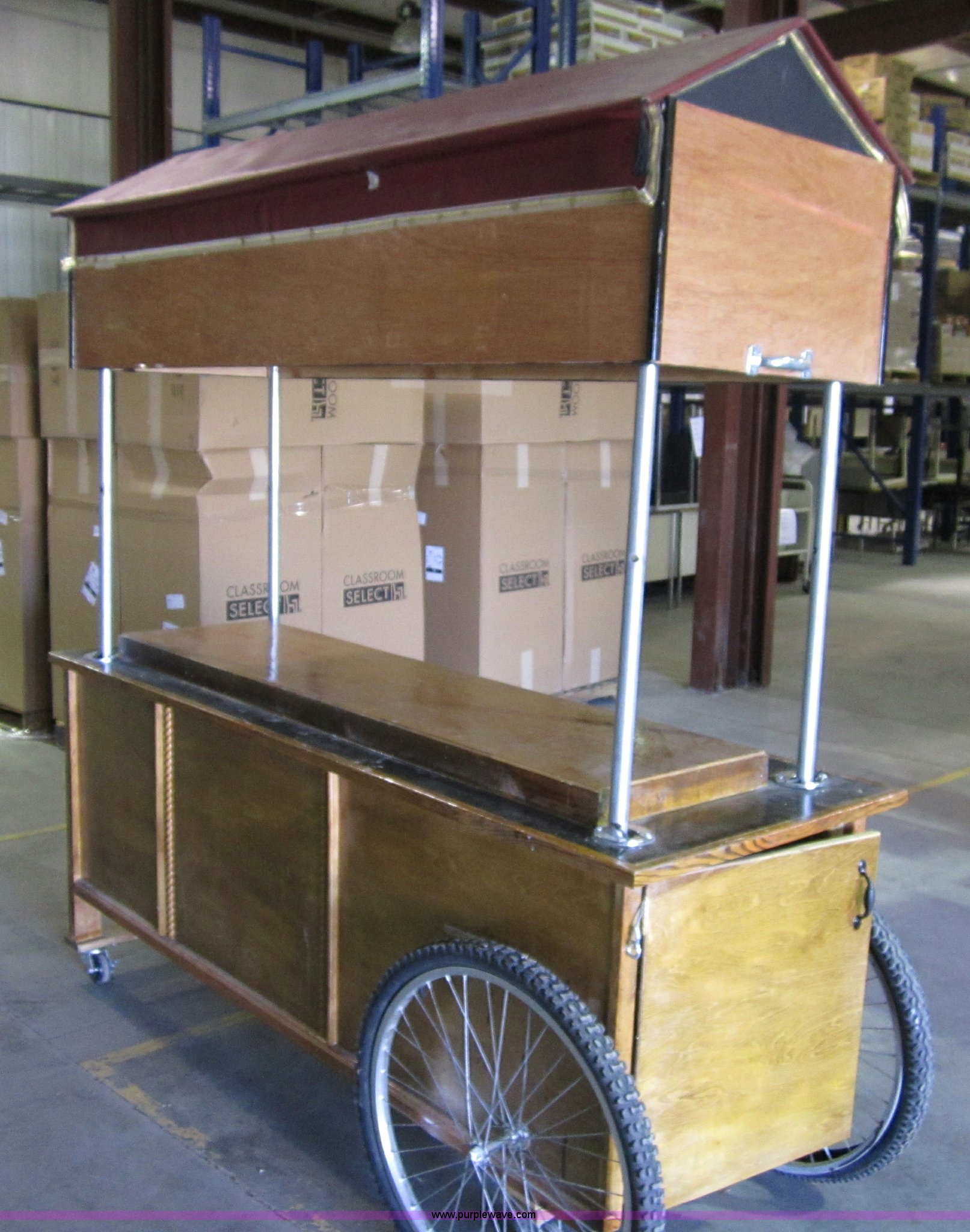 Homemade concession cart in Lawrence, KS | Item A1609 sold | Purple Wave