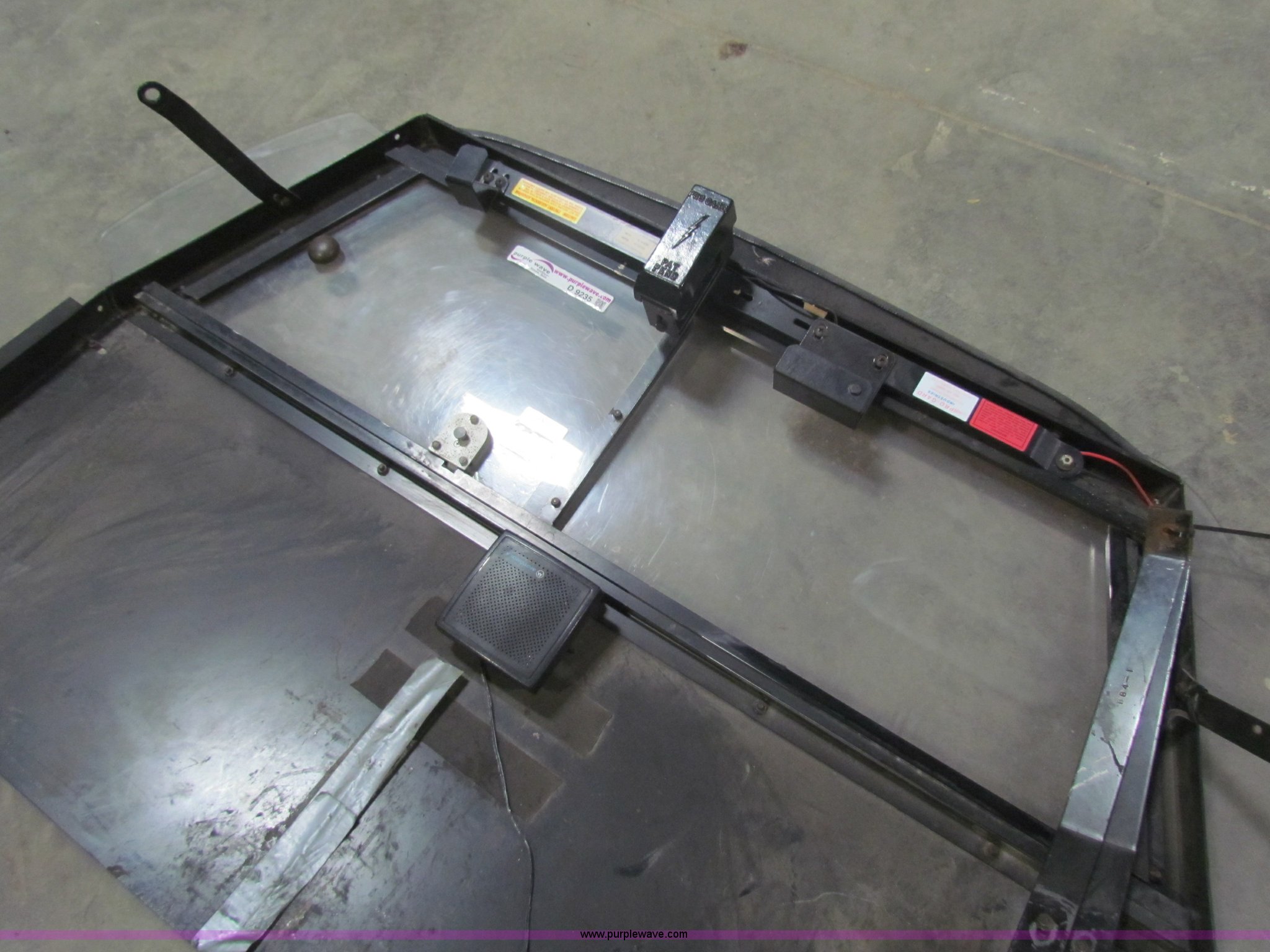 (2) Ford Crown Victoria cages in Neodesha, KS | Item D9235 sold ...