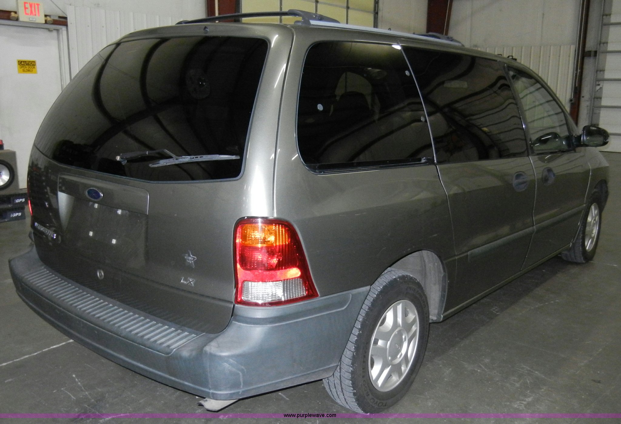 2000 Ford Windstar LX mini van in Topeka, KS | Item A3338 sold | Purple ...