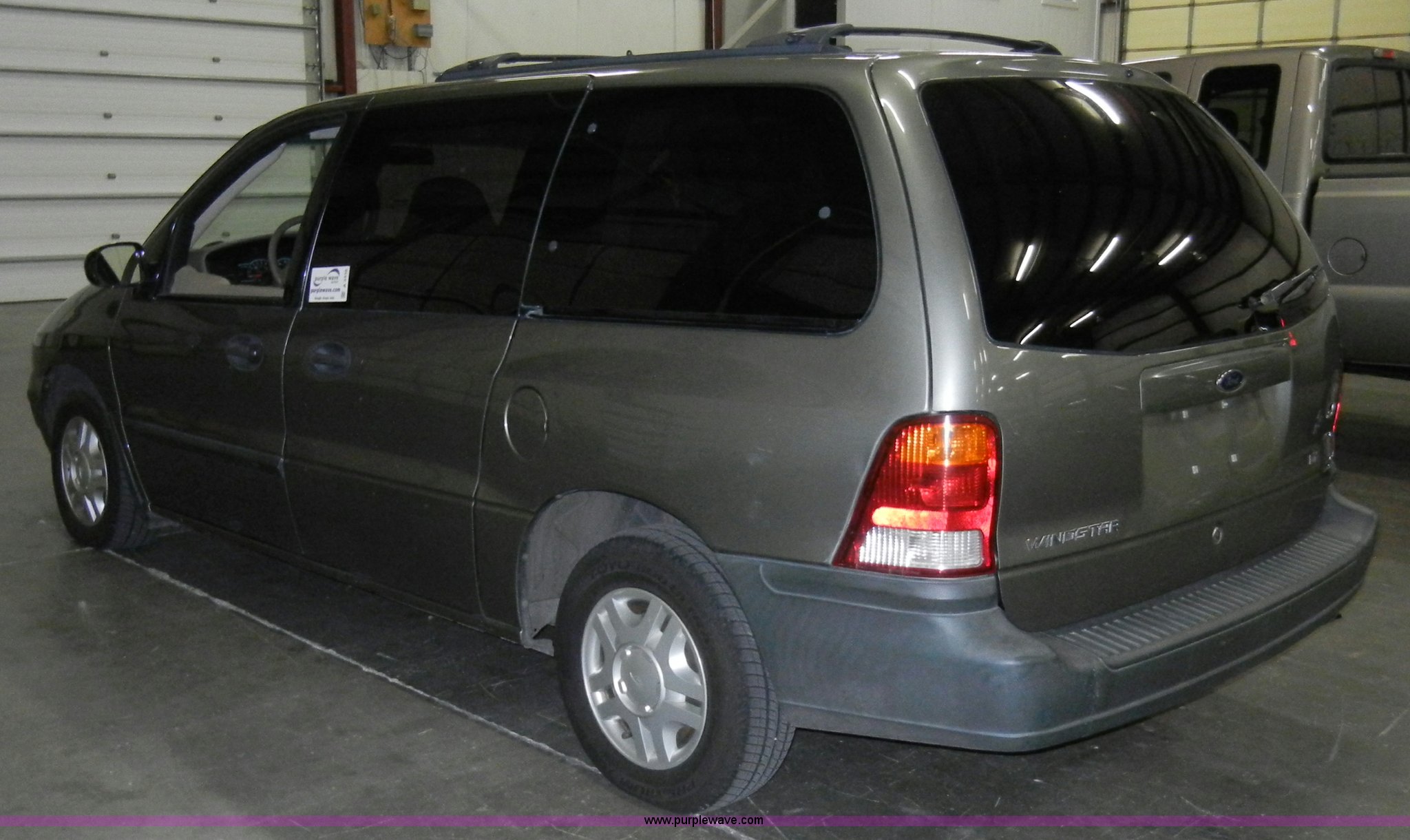 2000 Ford Windstar LX mini van in Topeka, KS | Item A3338 sold | Purple ...