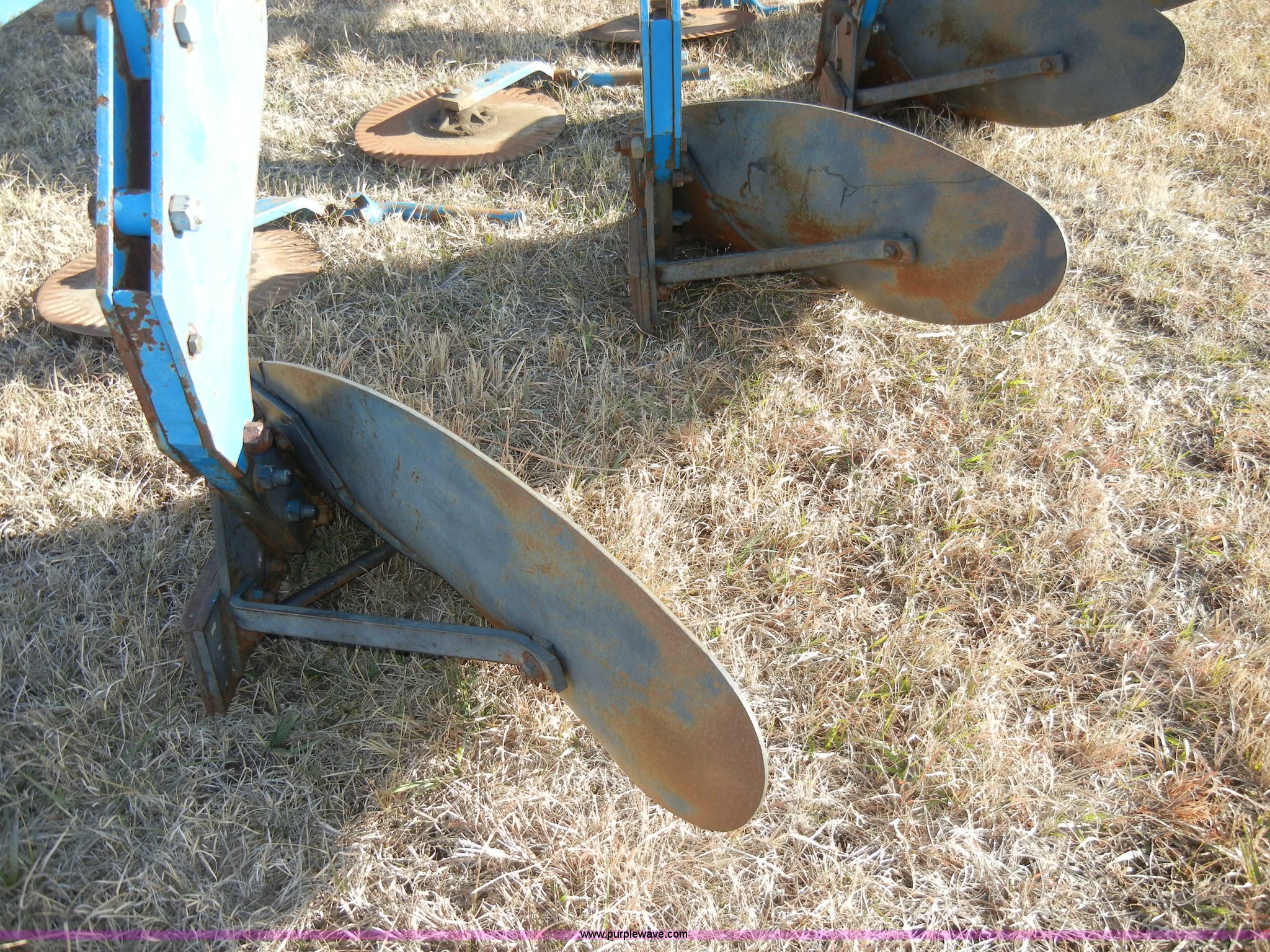 Ford 151 four bottom plow in Leonardville, KS | Item H9210 sold ...