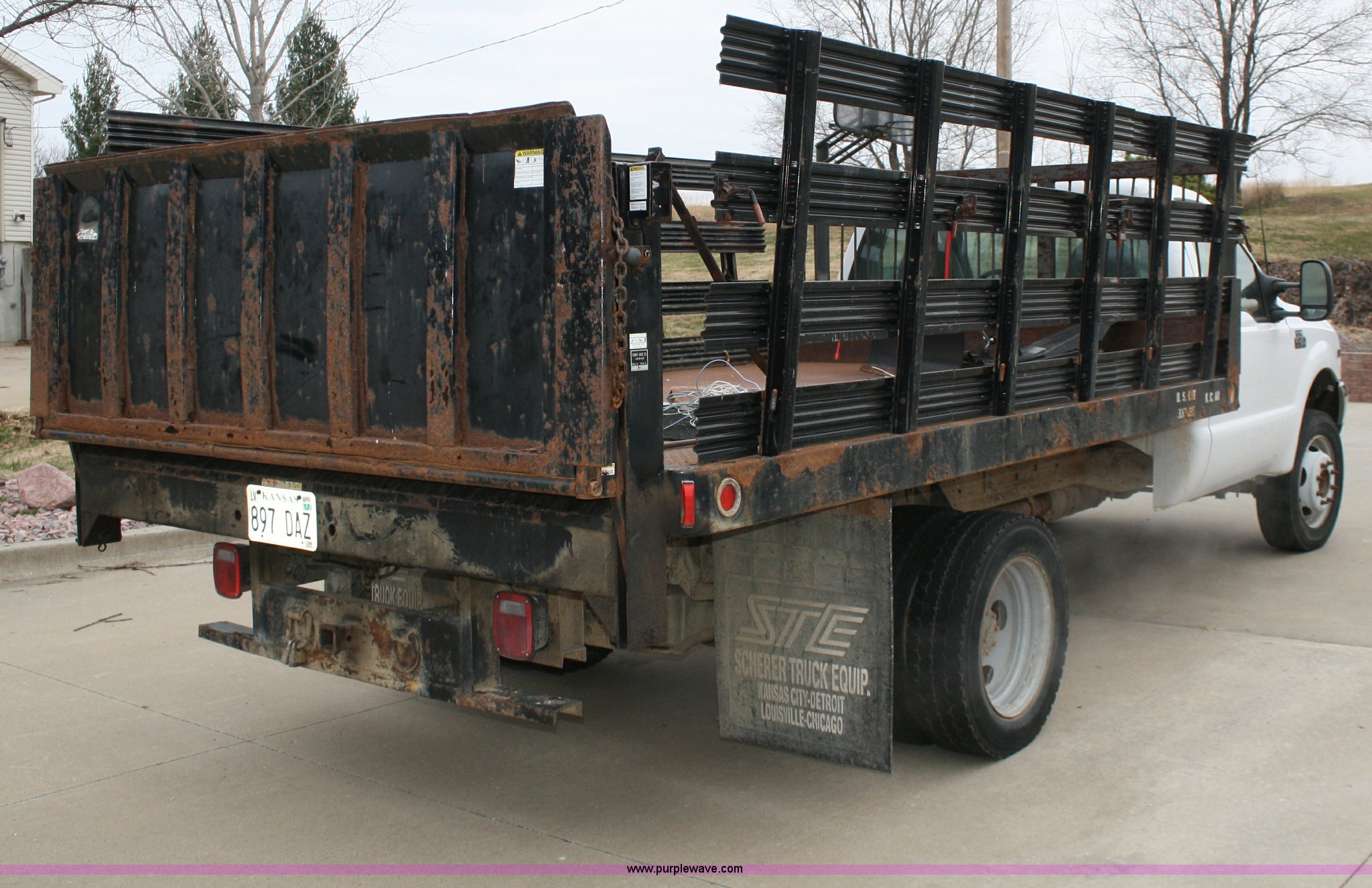 2001 Ford F450 pickup truck in Kansas City, KS | Item A6603 sold ...