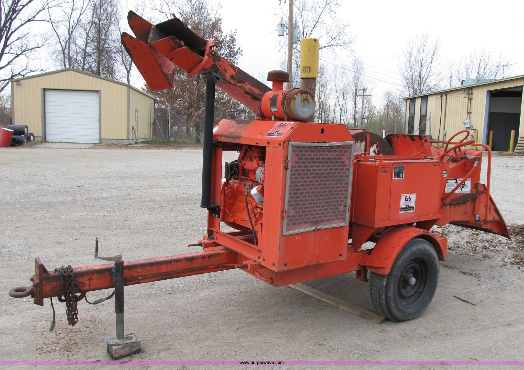 1994 Morbark 17 chipper in Bridgeton, MO | Item B2553 sold | Purple Wave