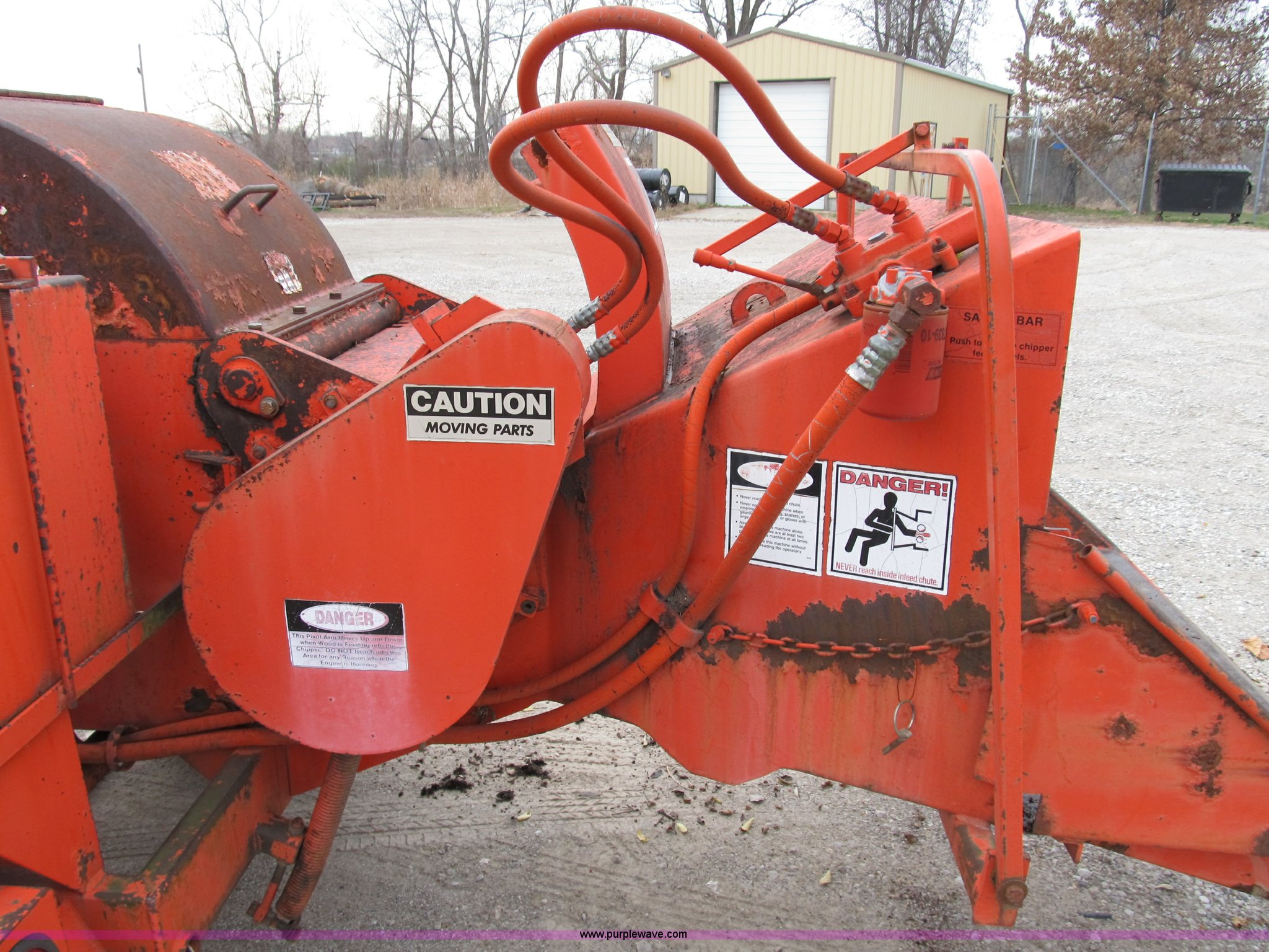 1994 Morbark 17 chipper in Bridgeton, MO | Item B2553 sold | Purple Wave