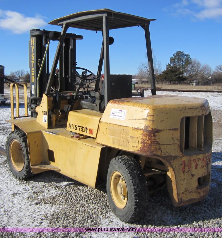 Hyster 80 forklift in Barnsdall, OK | Item A5647 sold | Purple Wave