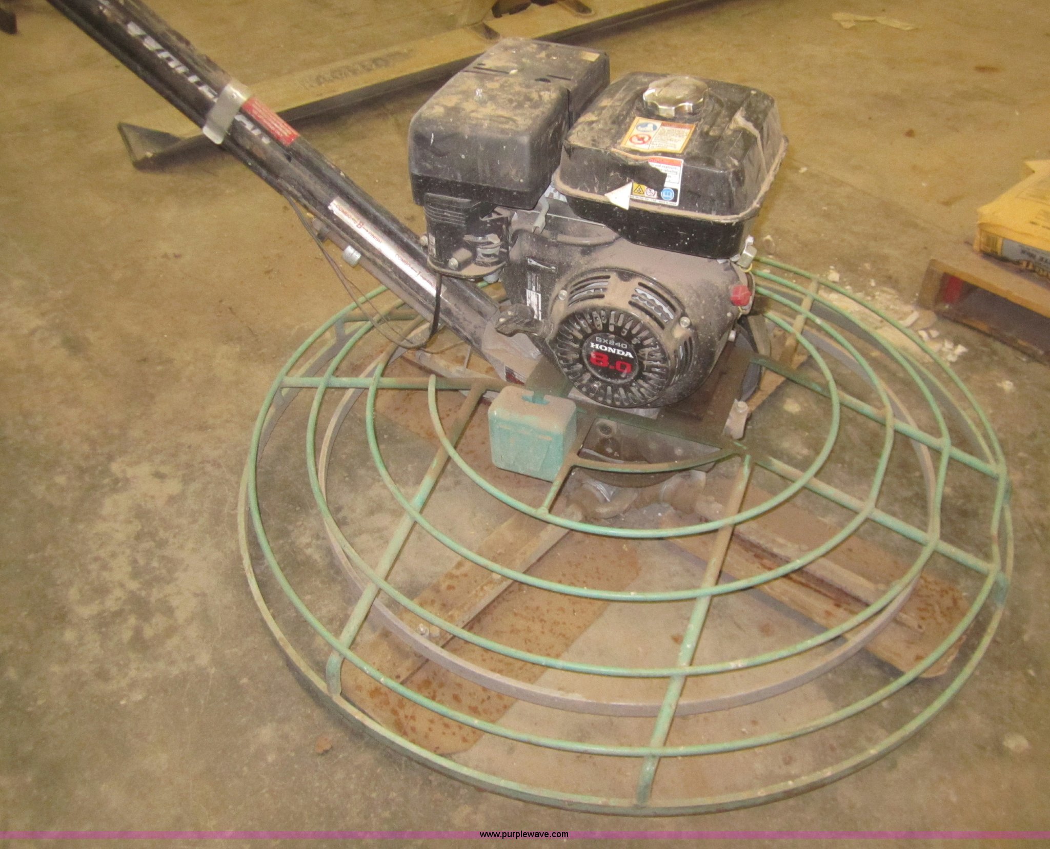 Multiquip BA48H power trowel in Plains, KS | Item B5591 sold | Purple Wave