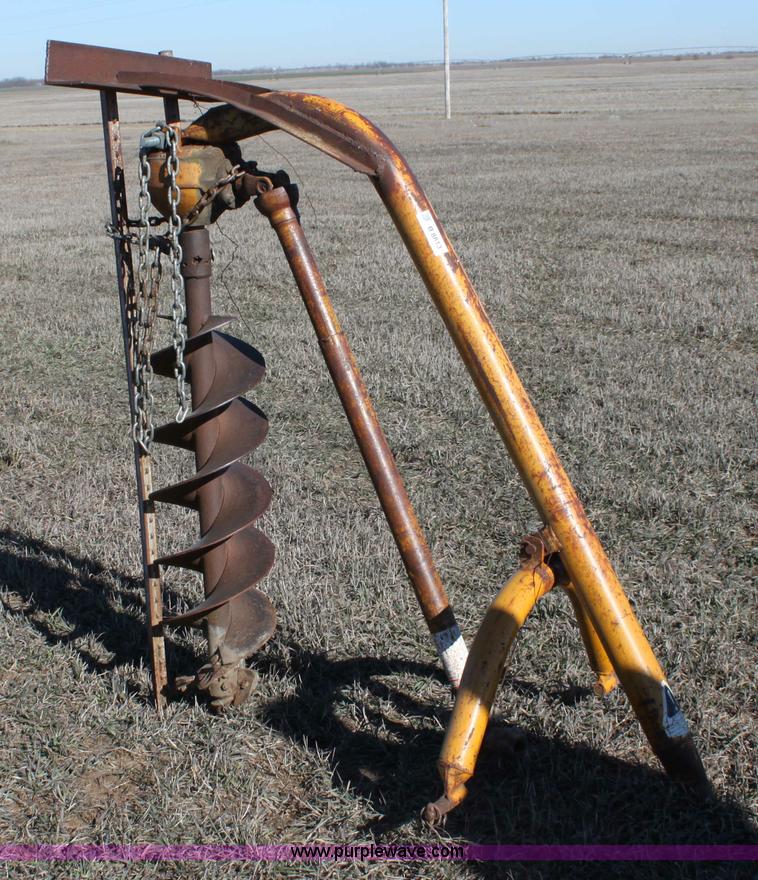Three point auger in Burns, KS | Item B8813 sold | Purple Wave
