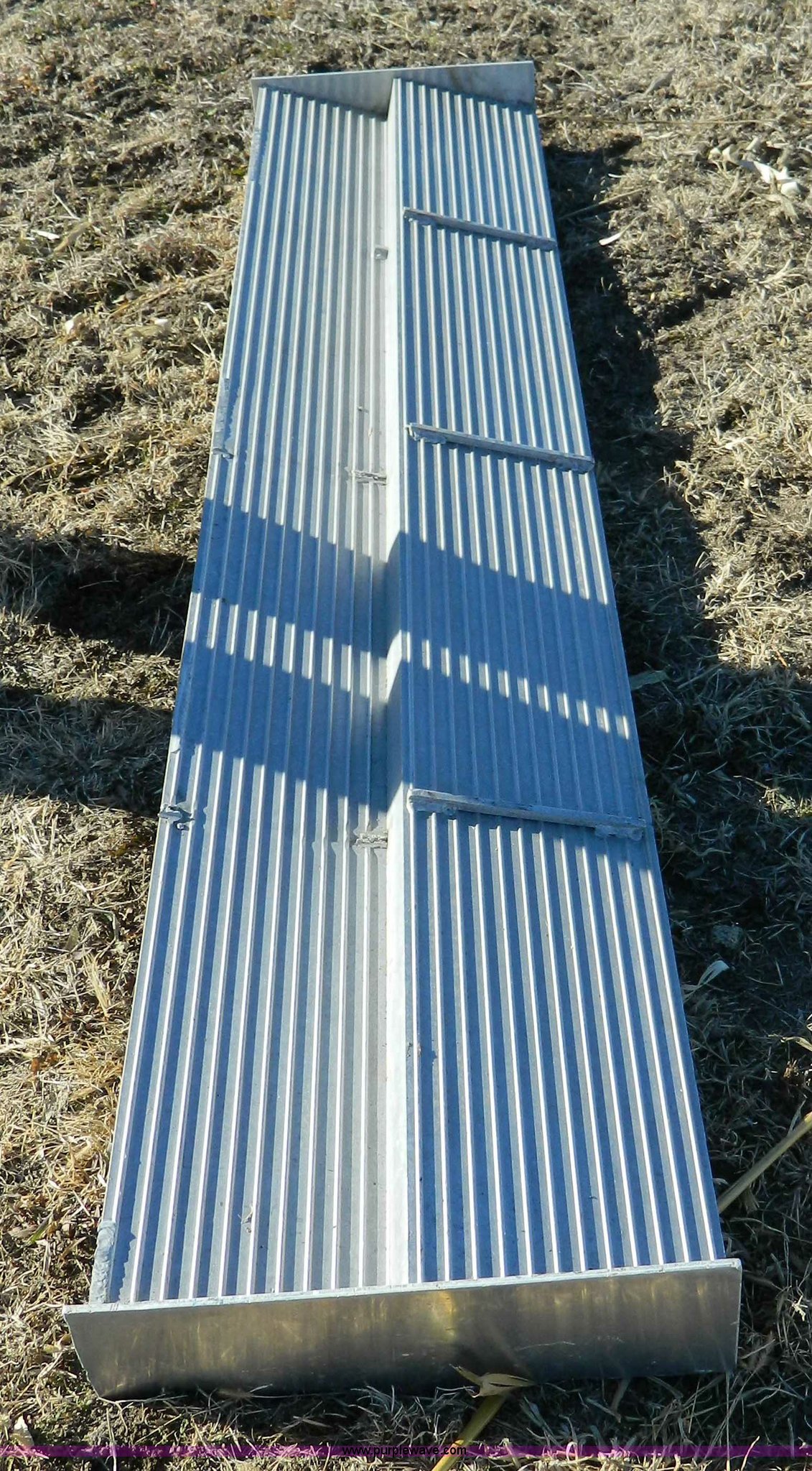 Cattle pot deck ramp in Osborne, KS | Item E9345 sold | Purple Wave