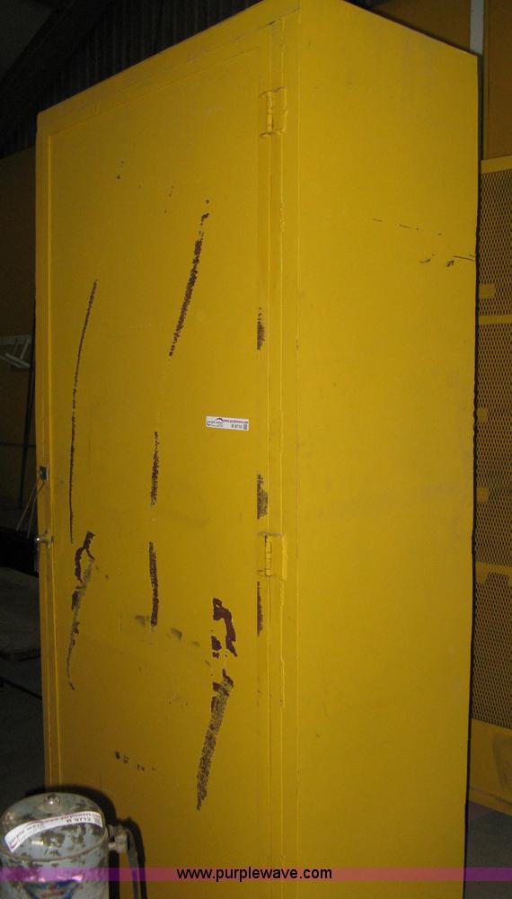 (2) metal upright storage cabinets in Derby, KS | Item B9710 sold ...