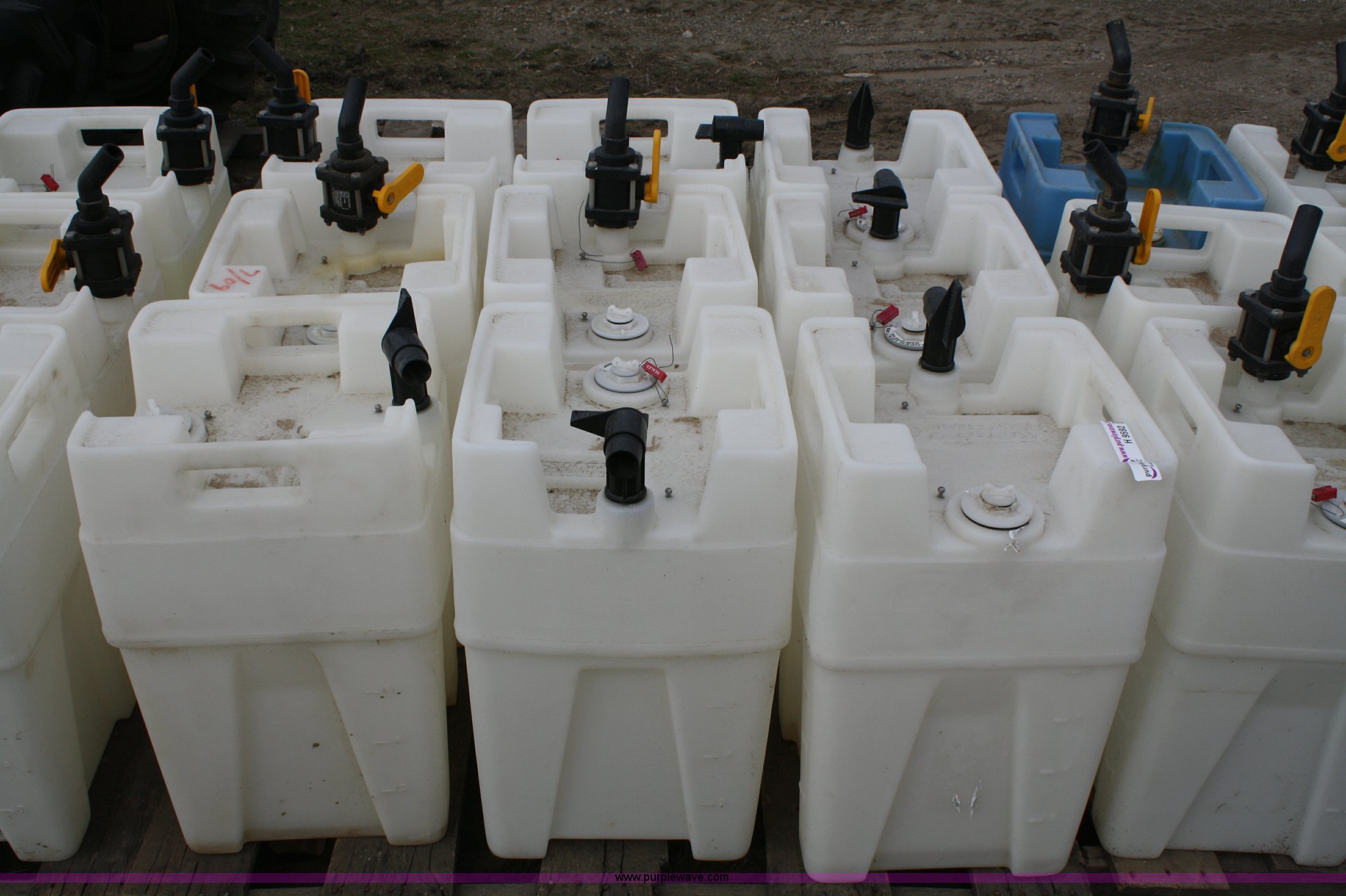 (28) 10 gallon plastic chemical totes in Lawrence, KS | Item H9592 sold ...