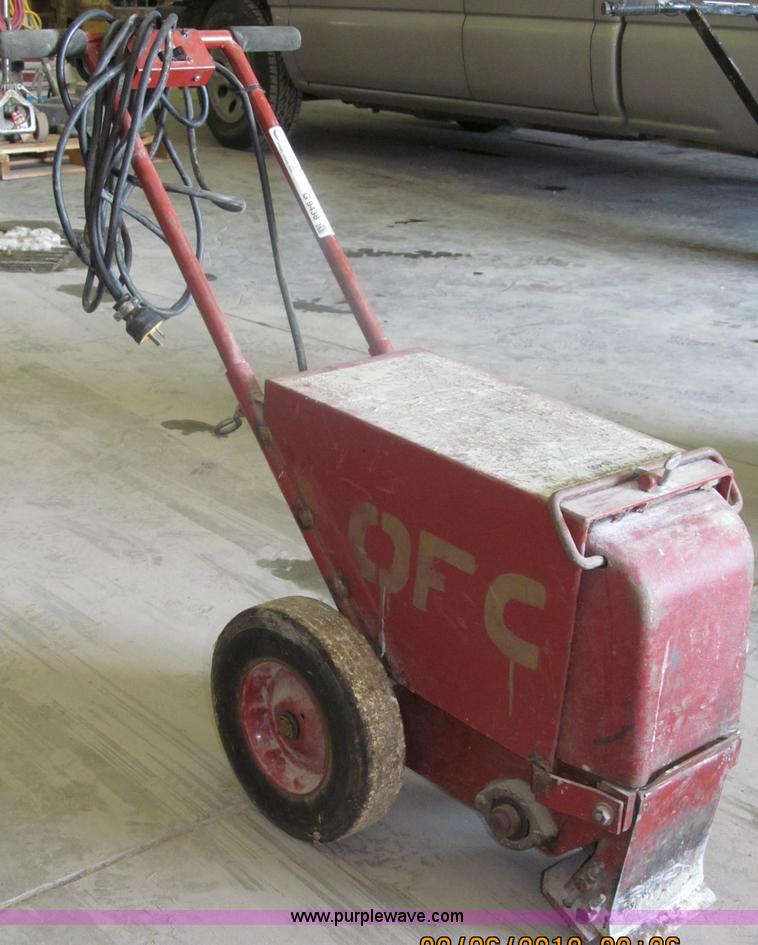 Roberts electric tile stripper in Papillion, NE | Item G9438 sold ...