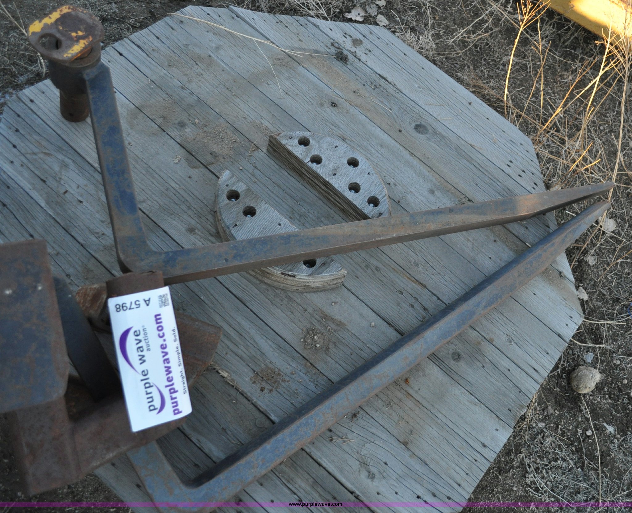 48" masonry forks in Brighton, CO | Item A5798 sold | Purple Wave