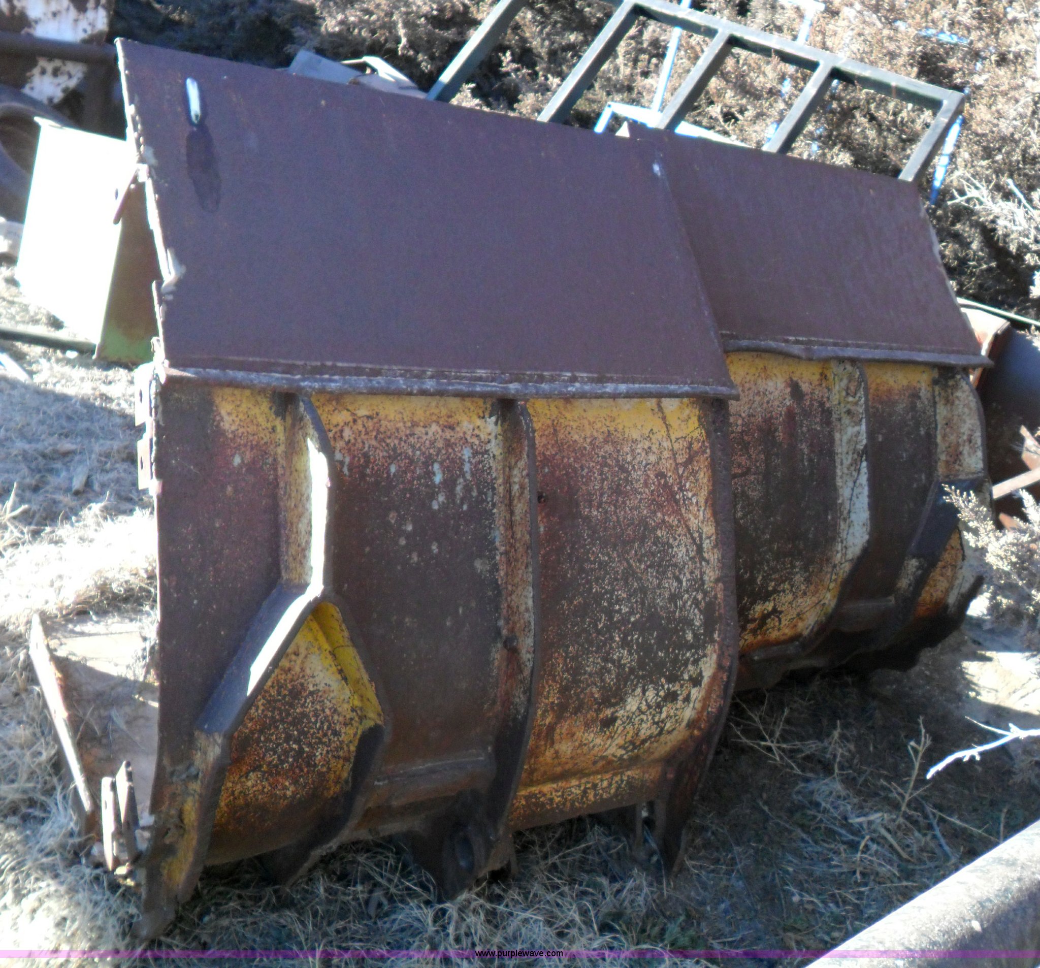 Bolt-on bucket extensions in Lyons, KS | Item A1978 sold | Purple Wave