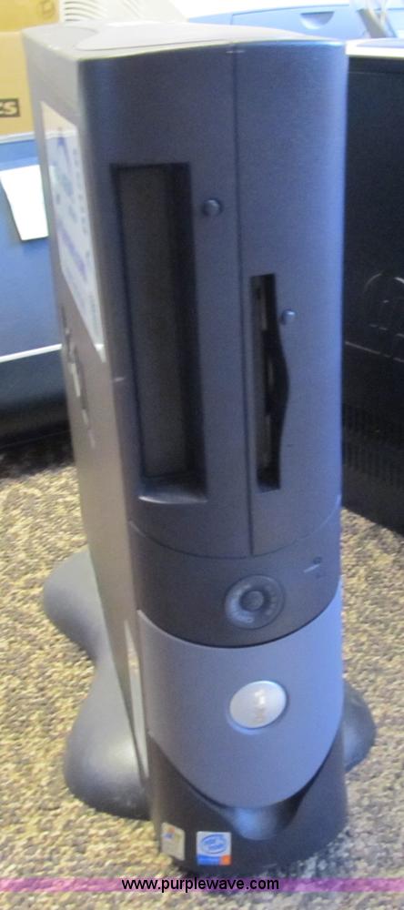 2004 Dell Optiplex GX270 in Indianola, IA | Item A8058 sold | Purple Wave