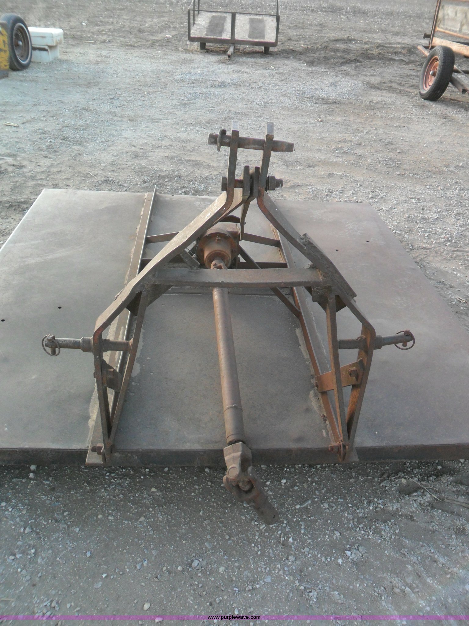 BMB 72" three point mower in Sterling, KS | Item A1898 sold | Purple Wave