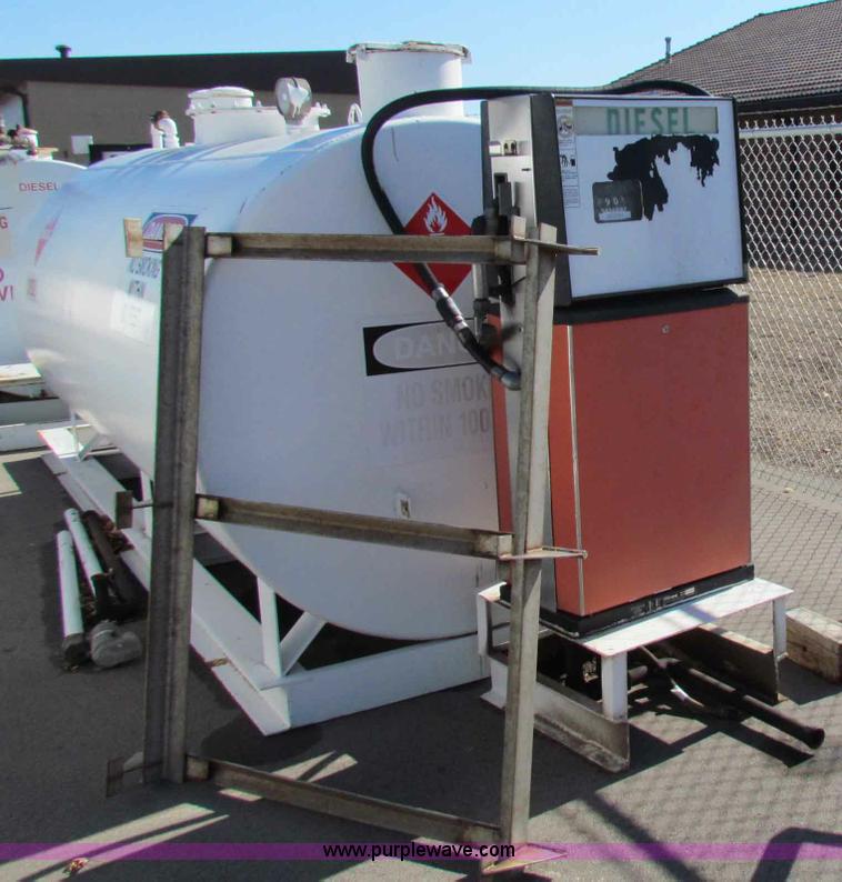 1992 Smith 2,000 gallon diesel fuel tank in Salina, KS | Item I9603 ...