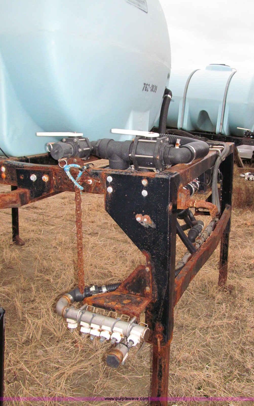 1999 Monroe anti-ice tank in Topeka, KS | Item D6536 sold | Purple Wave