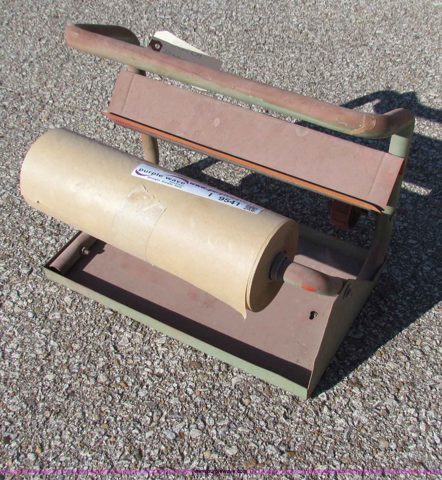 Scotch 6810 utility masker in Salina, KS | Item I9541 sold | Purple Wave