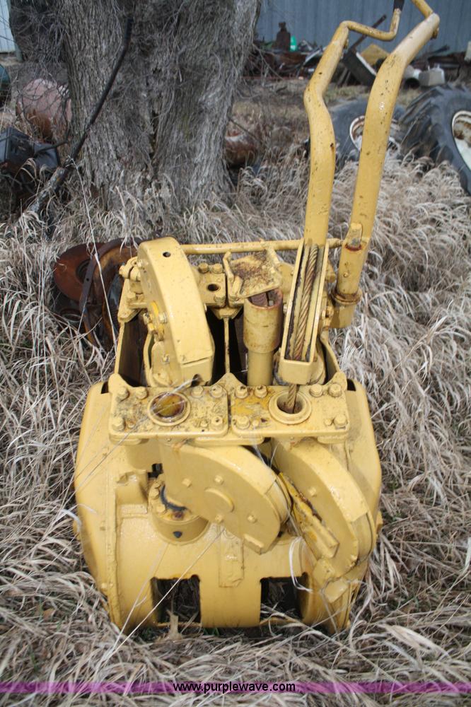 (3) cable units for Caterpillar dozers in Linwood, KS | Item A7000 sold ...