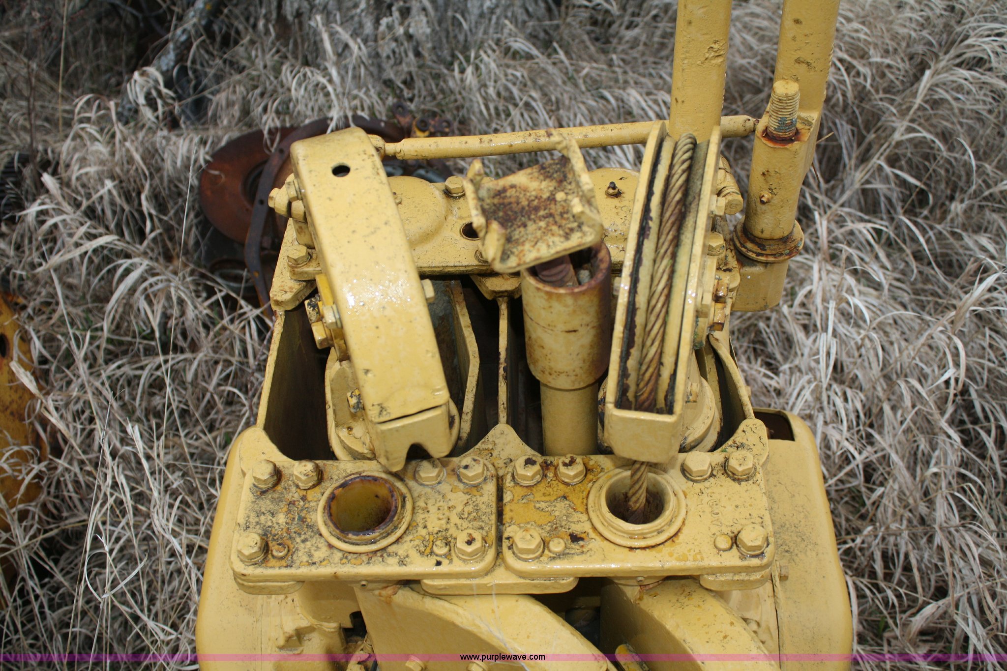 (3) cable units for Caterpillar dozers in Linwood, KS | Item A7000 sold ...