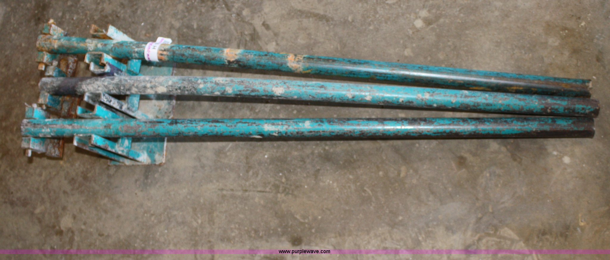 (3) concrete pin pullers in Tonganoxie, KS | Item H9731 sold | Purple Wave