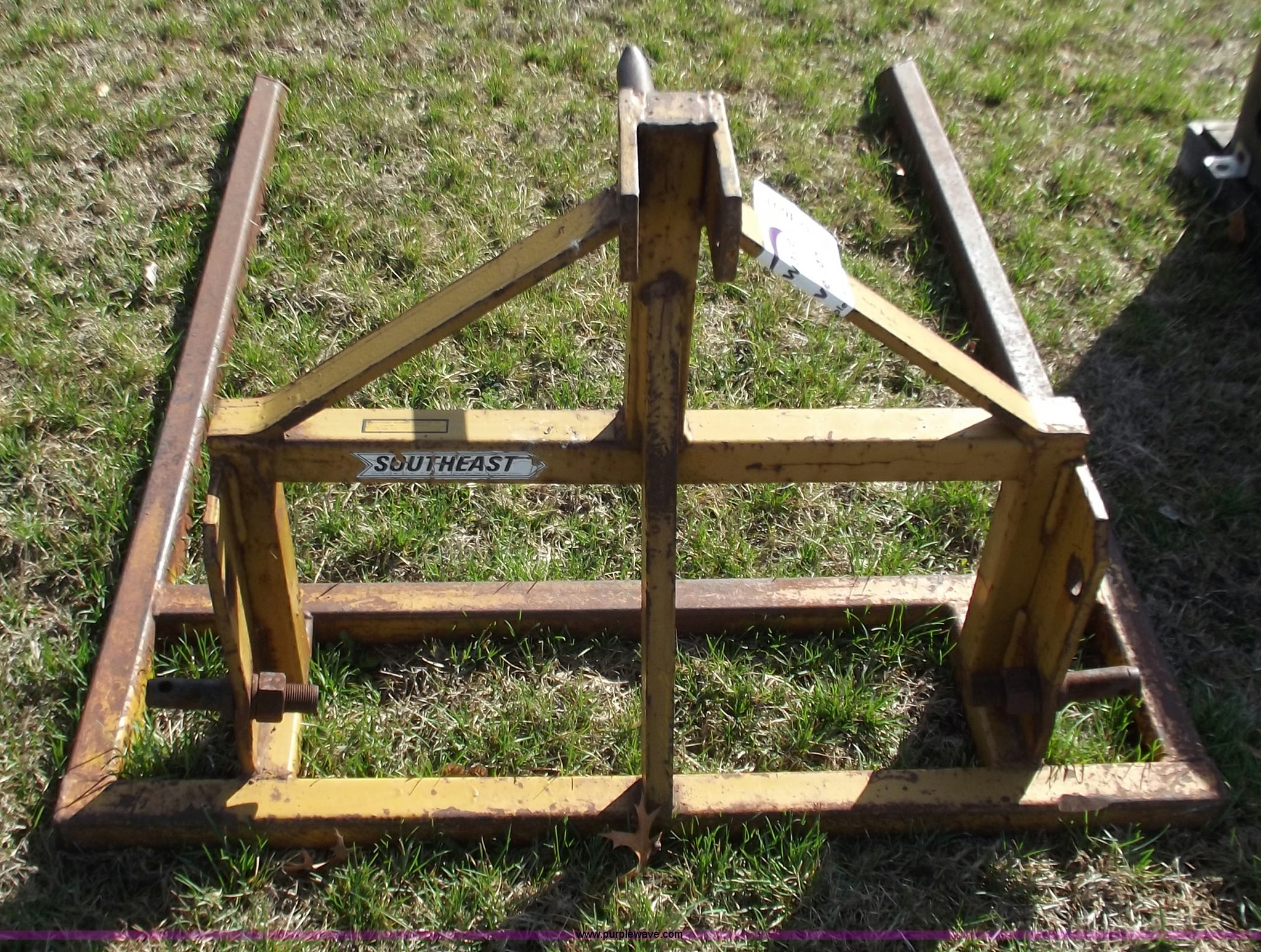 Southeast three point bale hauler in Corder, MO | Item D3691 sold ...