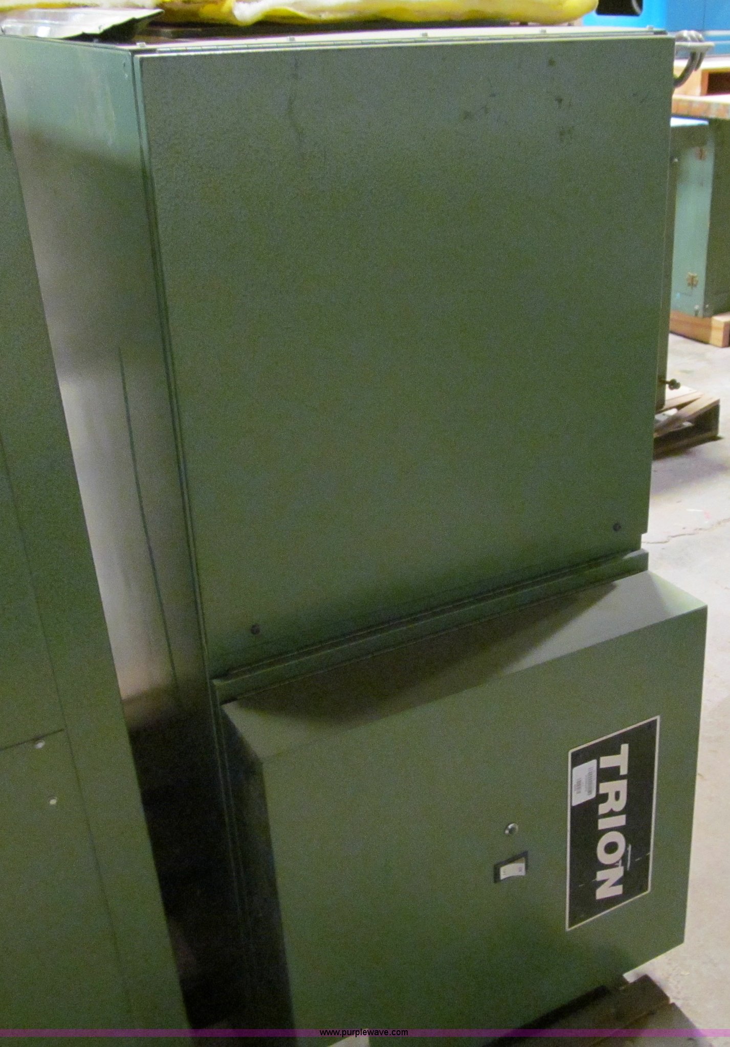 Trion T-2600 electricrostatic air cleaner in Des Moines, IA | Item ...