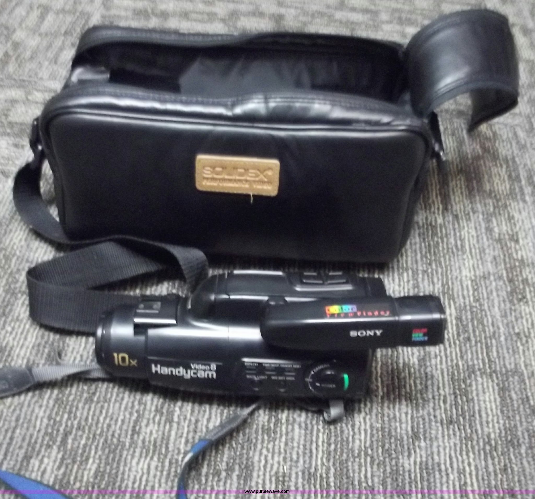 Sony handy camera video 8 in Greenwood, MO | Item D3707 sold | Purple Wave