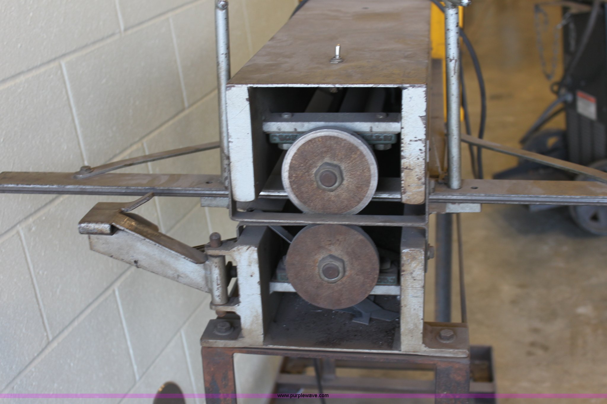 Wilder 1624 sheet metal splitter in Hutchinson, KS | Item D9146 sold ...