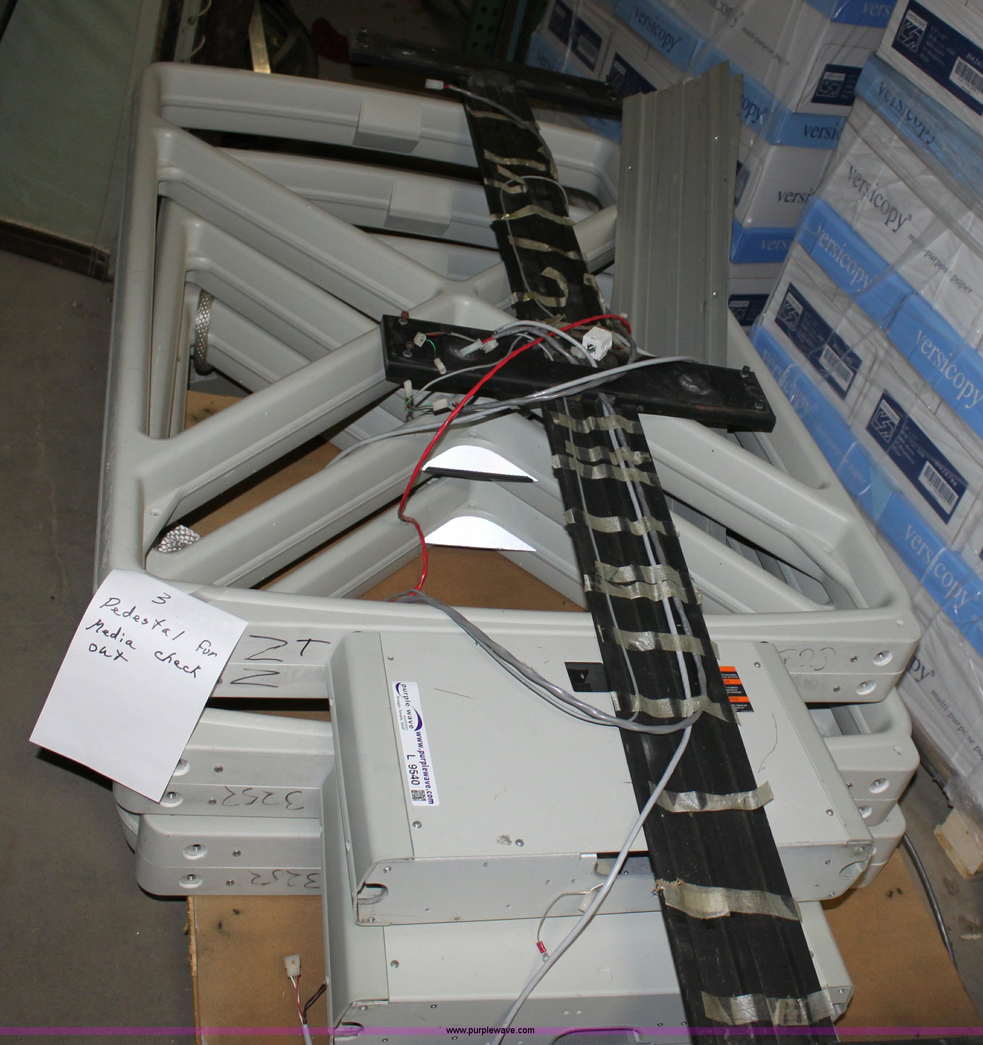 (3) pedestal vertical alarm units in Newton, KS | Item L9540 sold ...