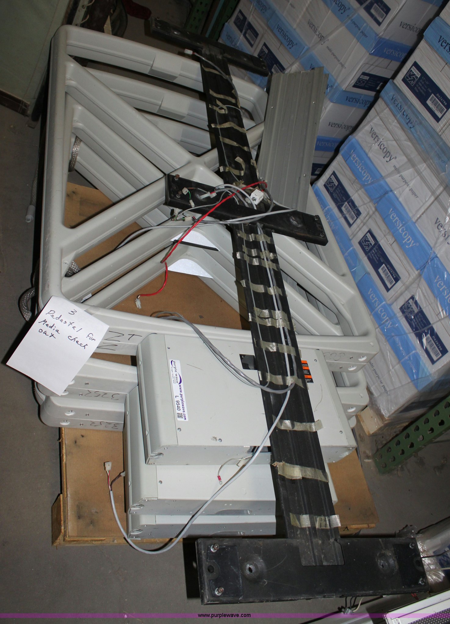 (3) pedestal vertical alarm units in Newton, KS | Item L9540 sold ...