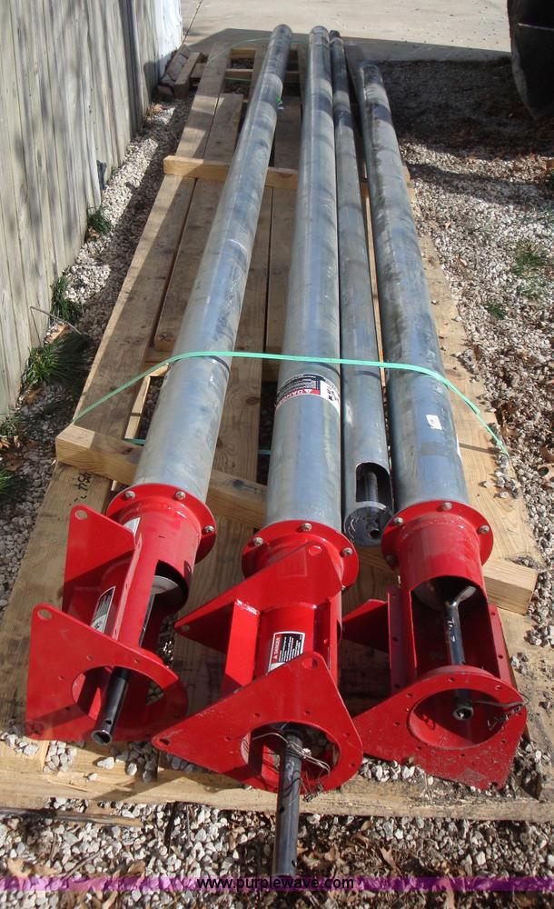 (4) bulk feed tank grain augers in Gardner, KS | Item B1089 sold ...