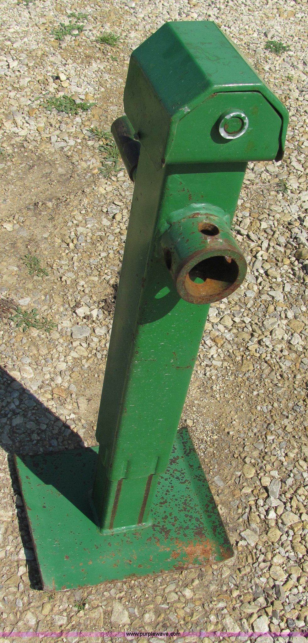Great Plains drill/planter jack in Clay Center, KS | Item B1109 sold ...