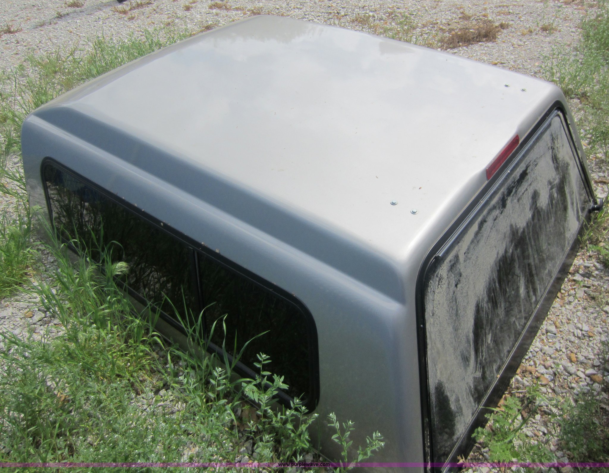 2007 Chevrolet pickup bed topper in Yates Center, KS | Item V9032 sold ...