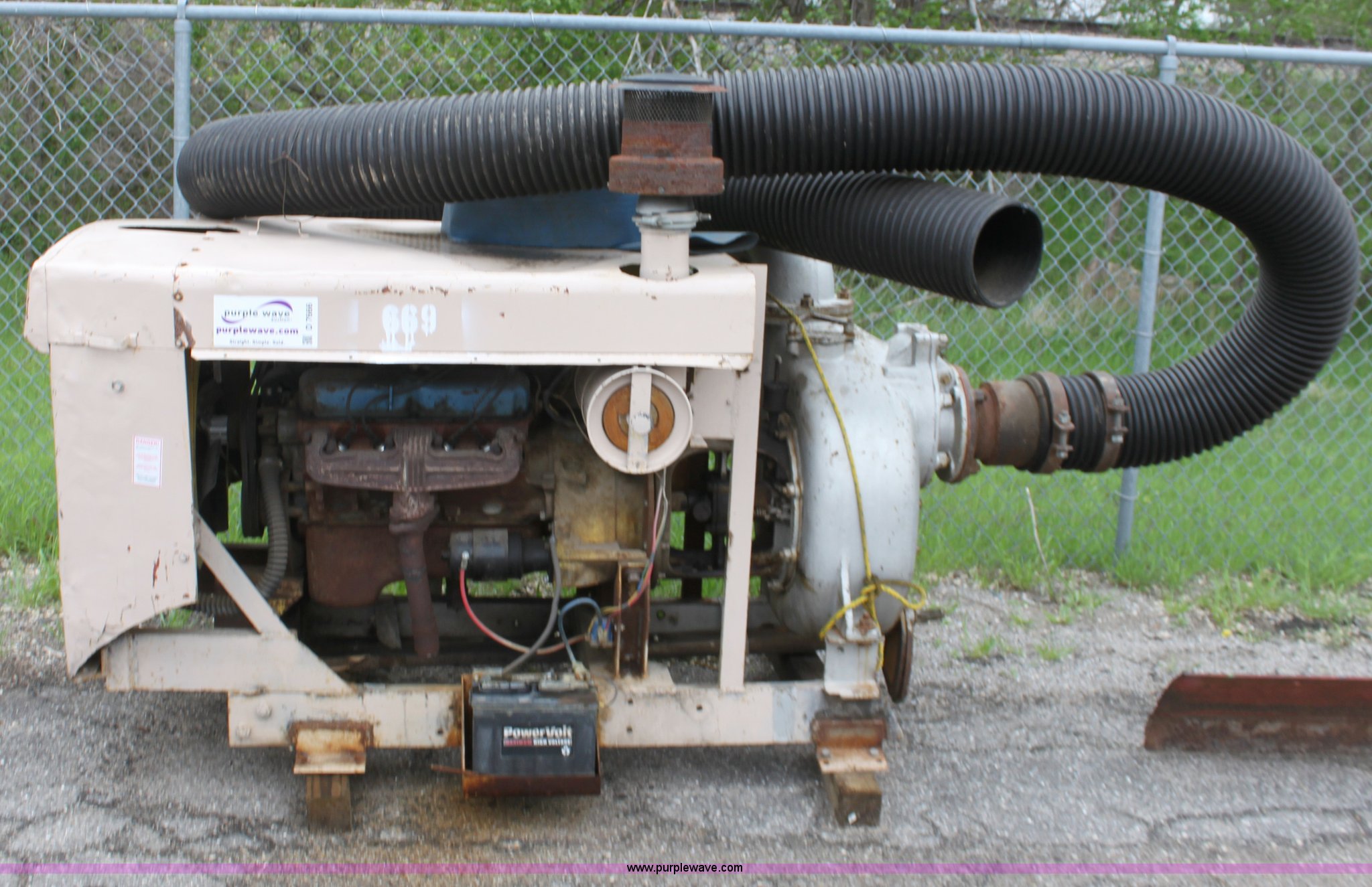 Jaeger water pump in Hutchinson, KS | Item D7666 sold | Purple Wave
