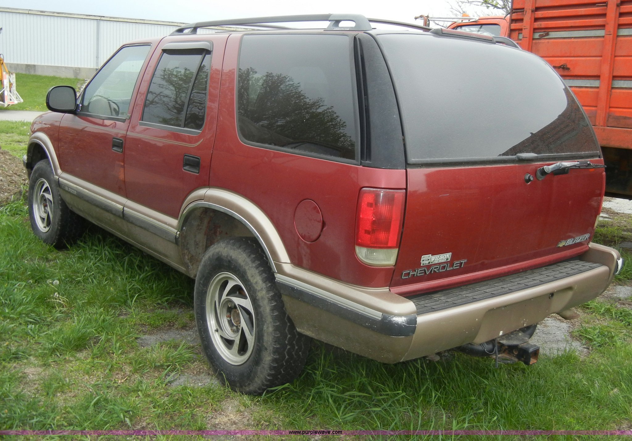1996 Chevrolet Blazer LT SUV in Topeka, KS | Item C4285 sold | Purple Wave