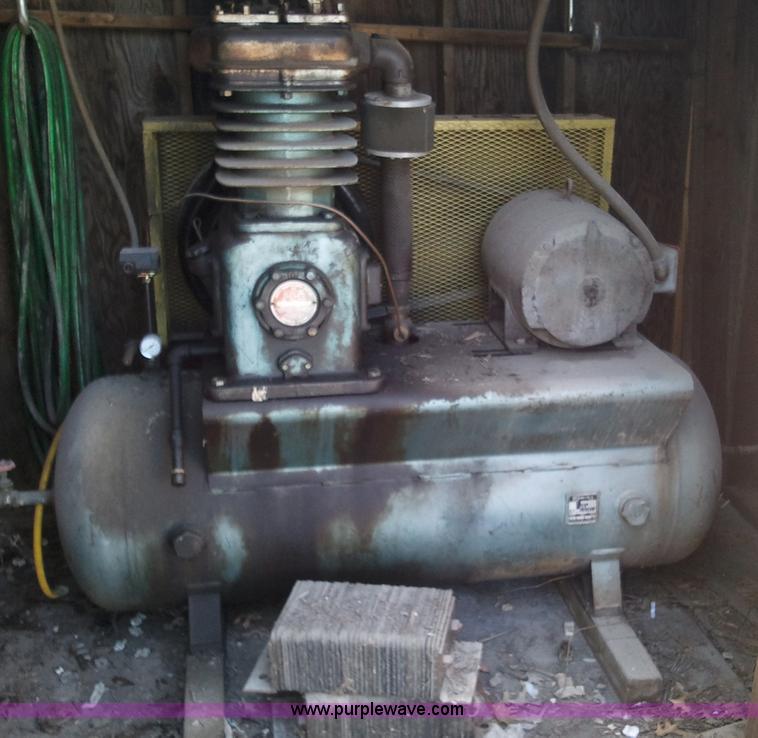 Curtis 120 gallon two stage air compressor in Topeka, KS | Item B1185 ...
