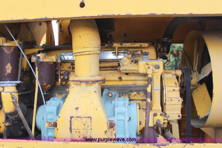 Wabco 440 motor grader in Herington, KS | Item D7825 sold | Purple Wave
