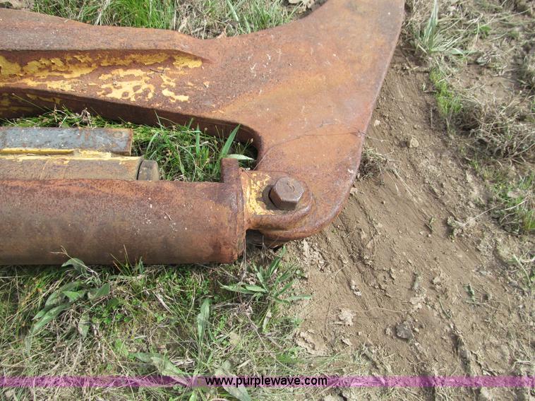 Esco 12M log grapple in Hardy, AR | Item D3172 sold | Purple Wave