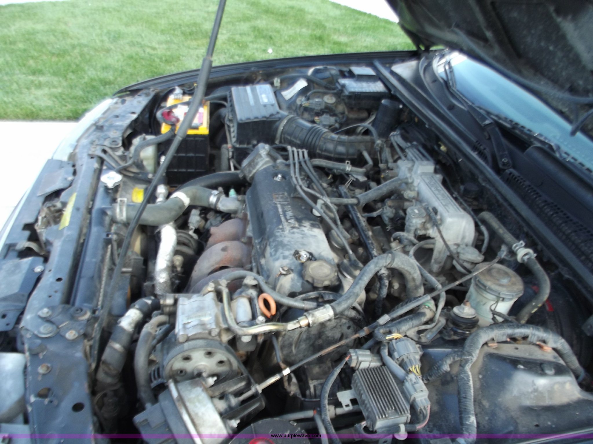1990 Honda Accord LX in Harrisonville, MO | Item C2021 sold | Purple Wave