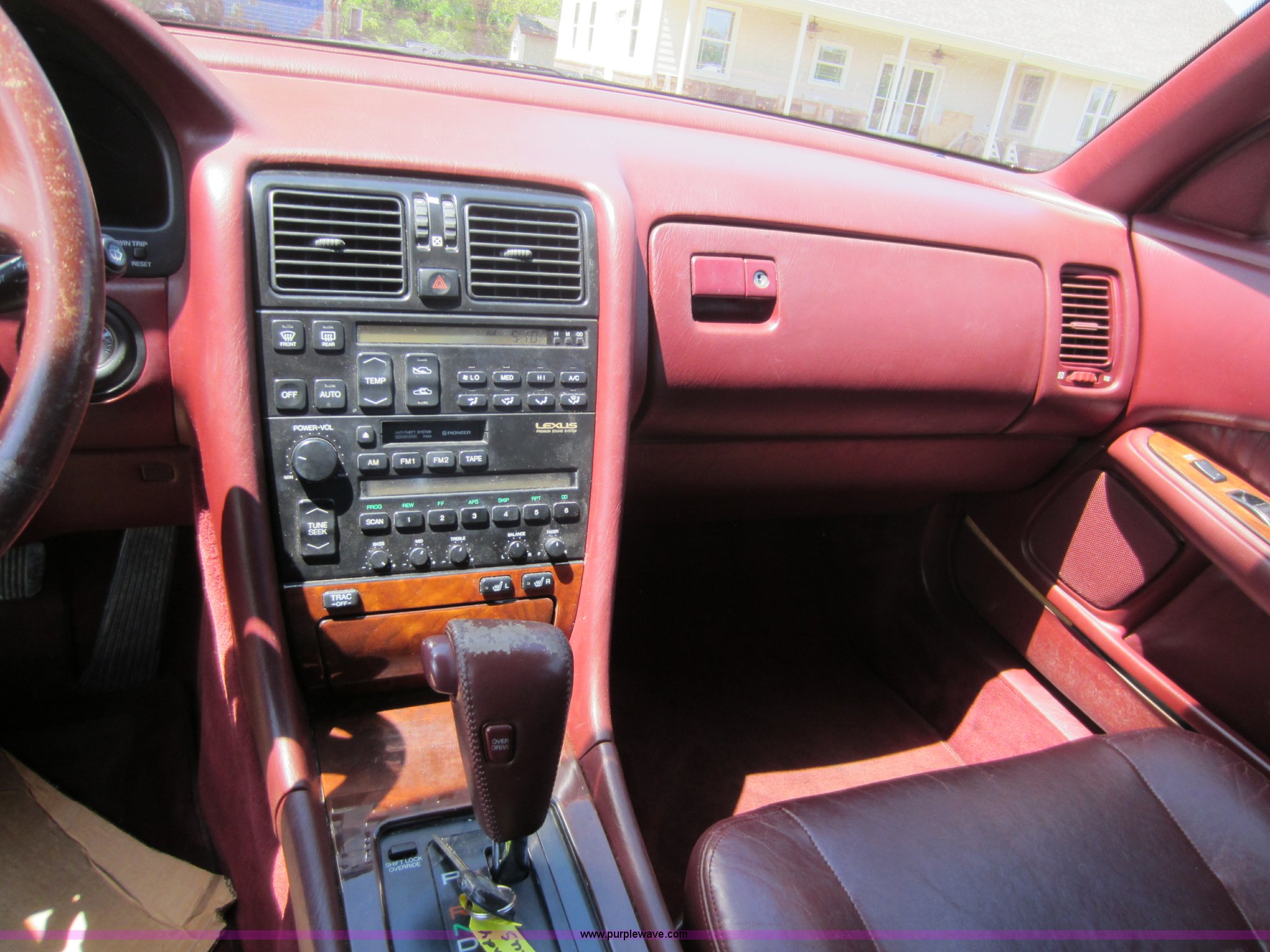 1991 Lexus LS400 in Chouteau, OK | Item C5469 sold | Purple Wave